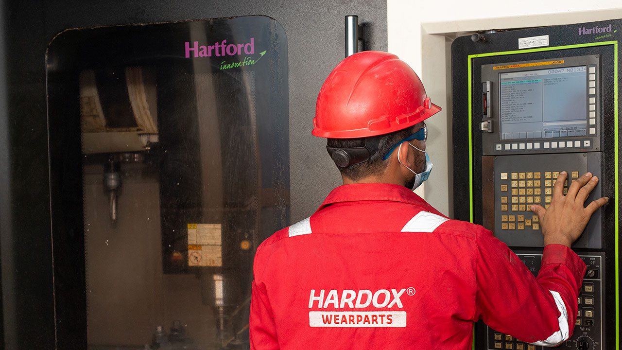 Hardox® Wearparts Center UAE - SSAB